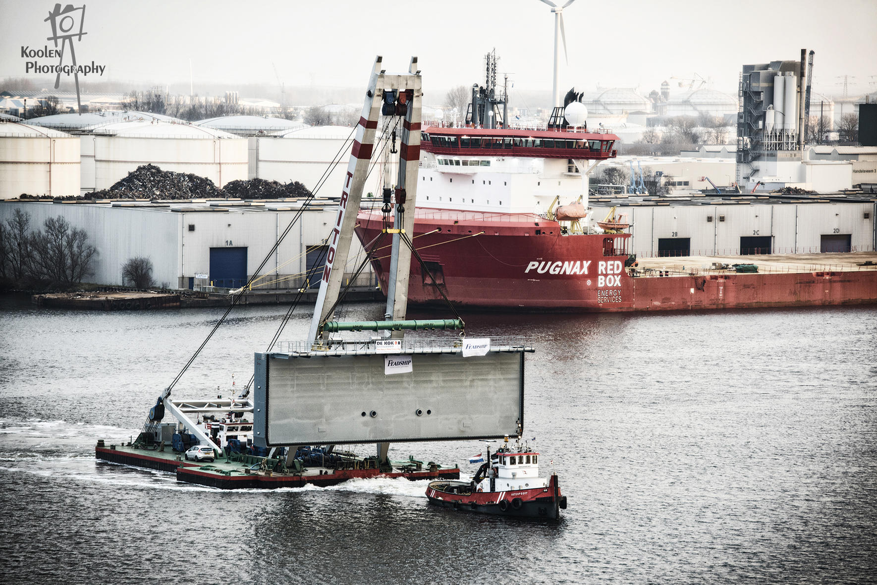 Wagenborg provides transportation and installation of a steel dock door ...