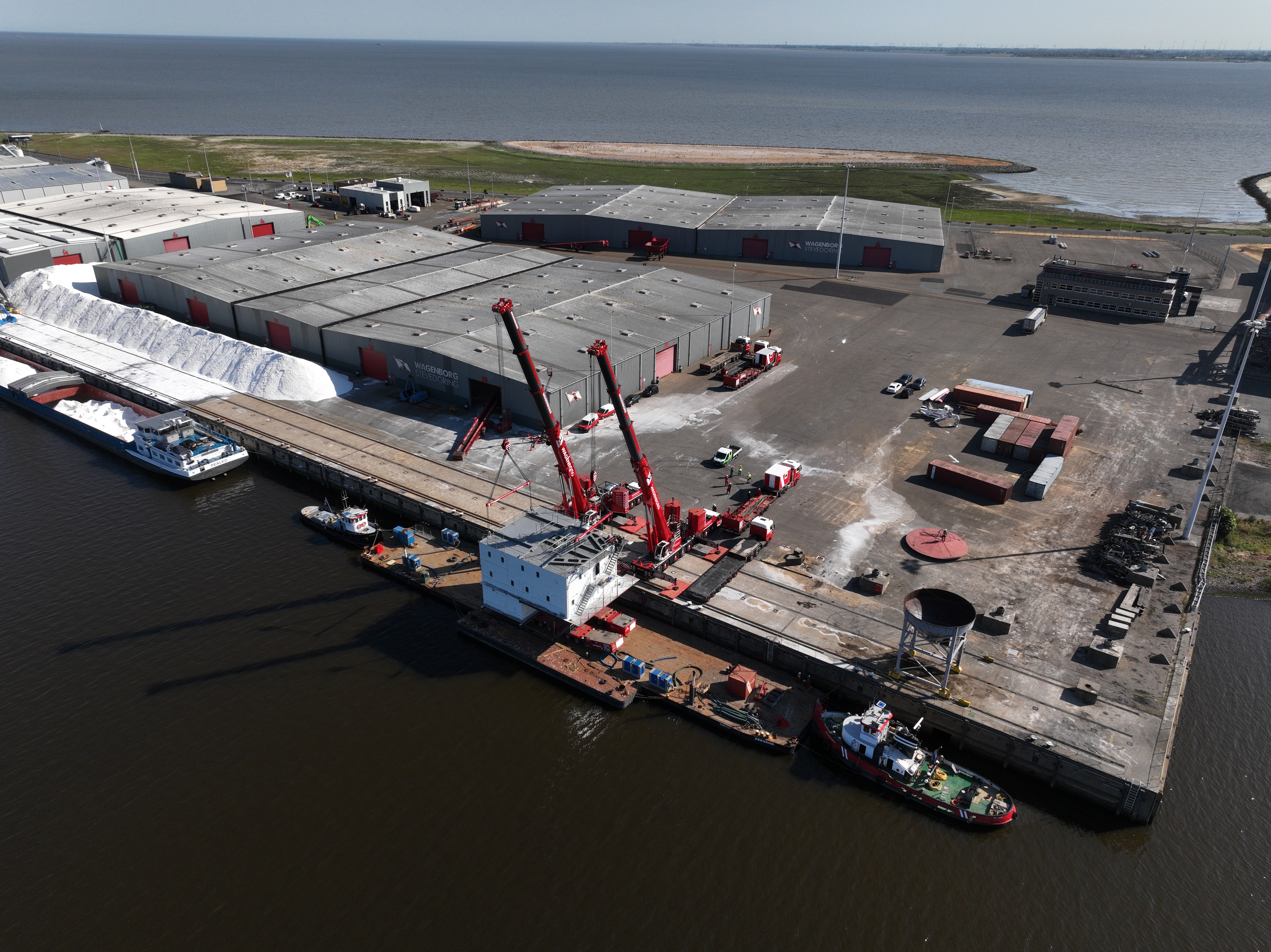 Conversion of multipurpose offshore vessel for the Southern North Sea ...