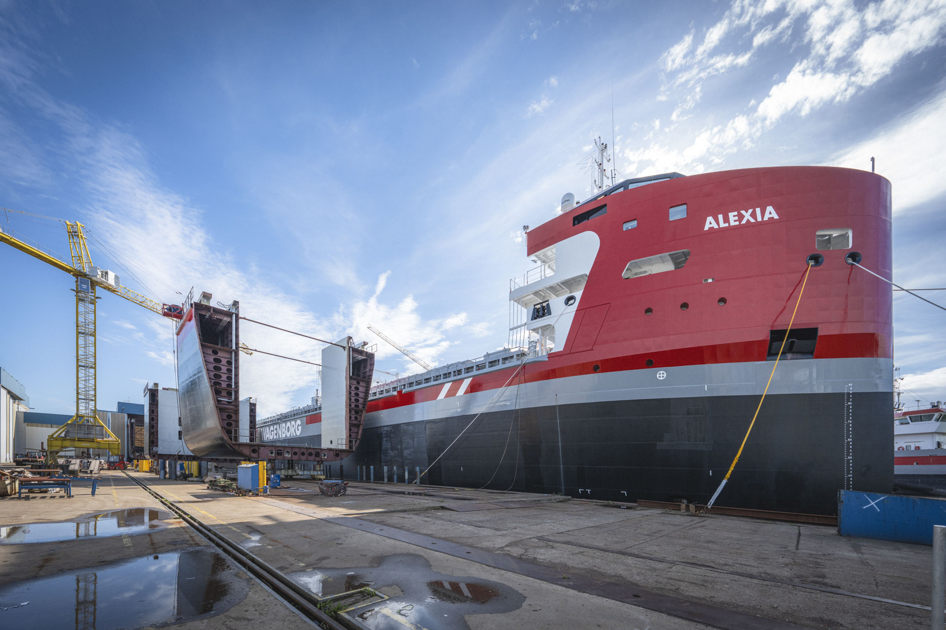 Fleet renewal continues with announcement of 6th EasyMax