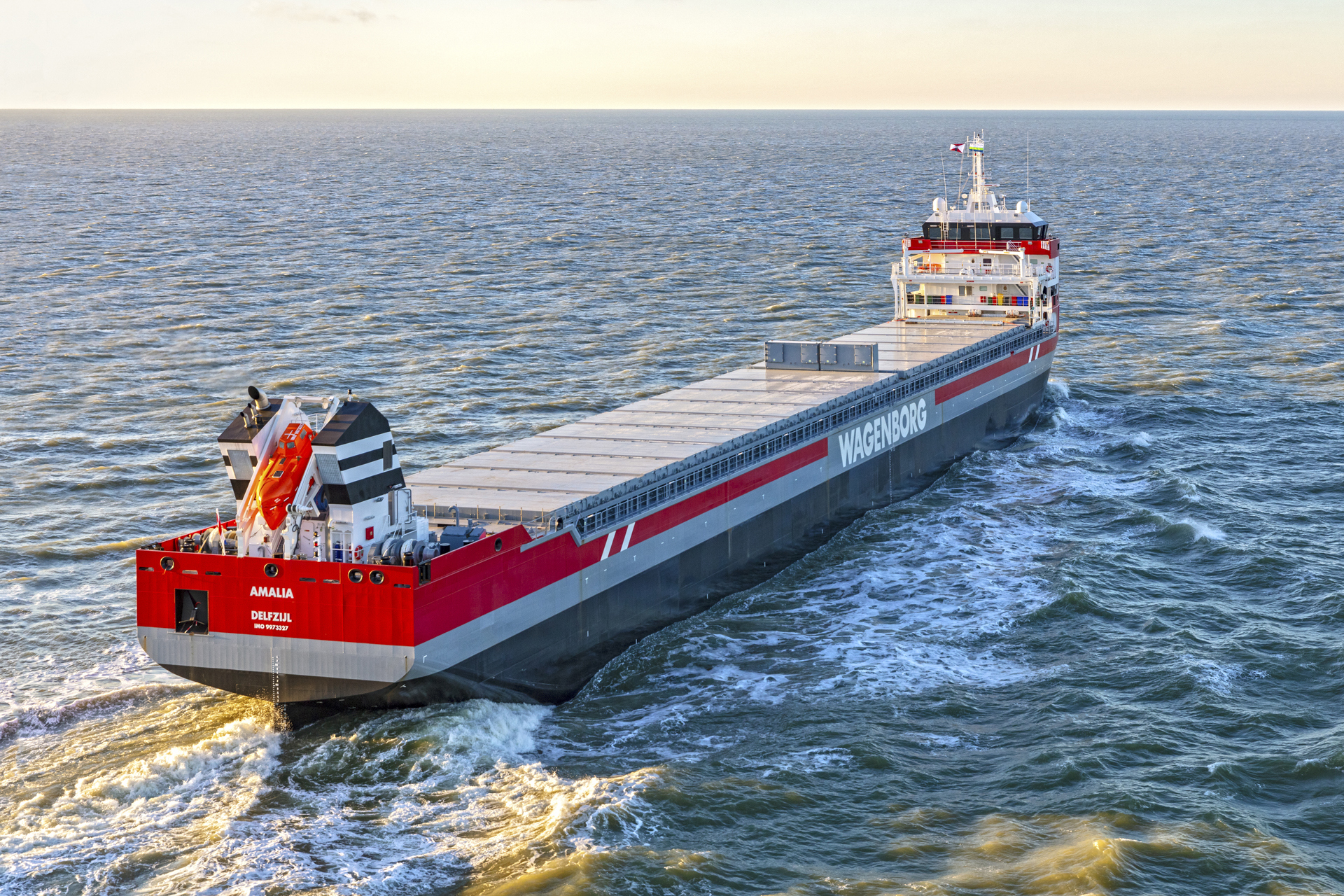 Third EasyMax put into service as MV Amalia